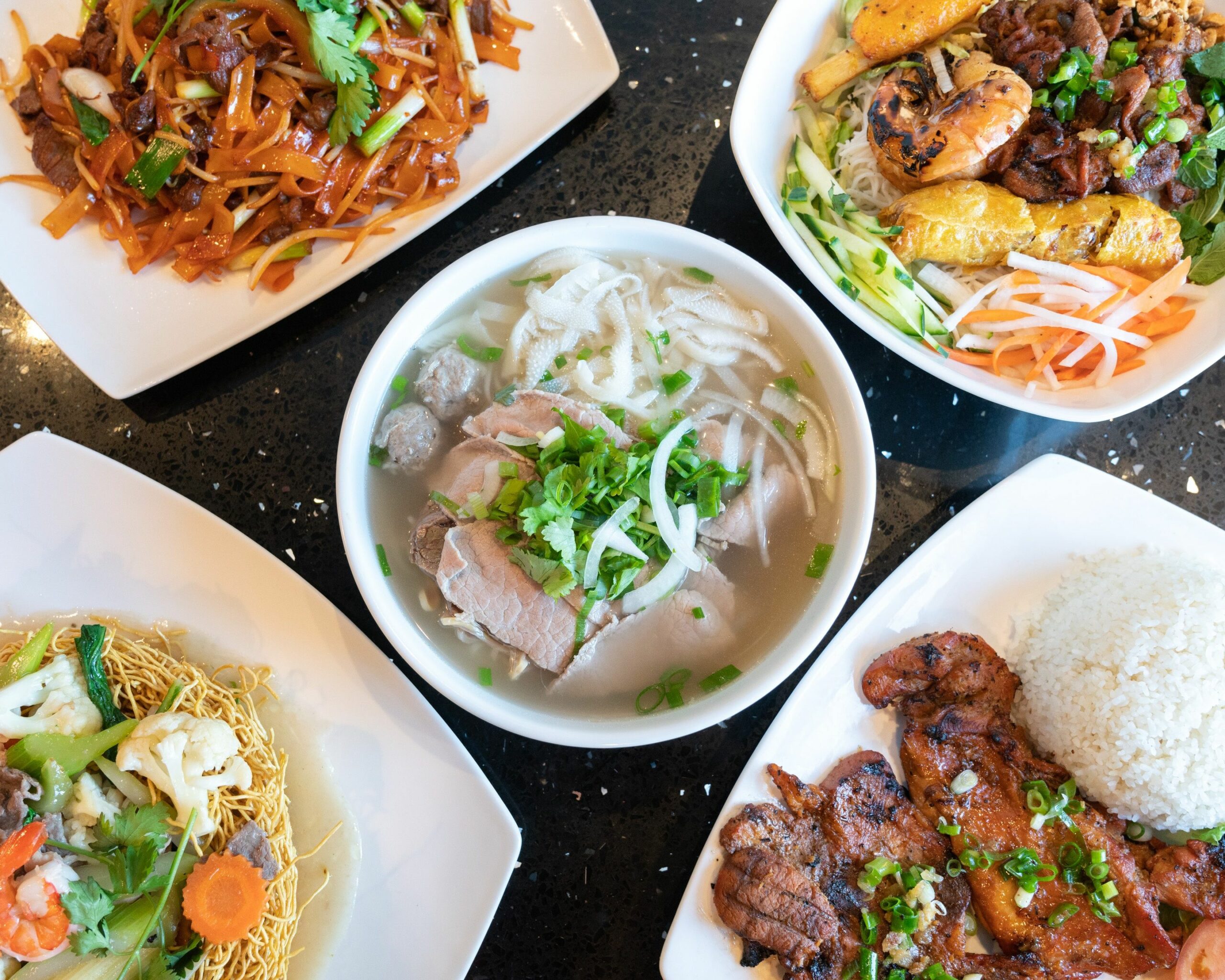 About Us - Komi Banh Mi Bar